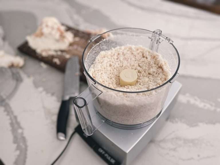 Rendering Fat: How to Make Tallow, Lard and Schmaltz - The Homesteading RD