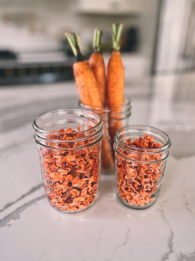 How to Make Dehydrated Carrots (EASY!)